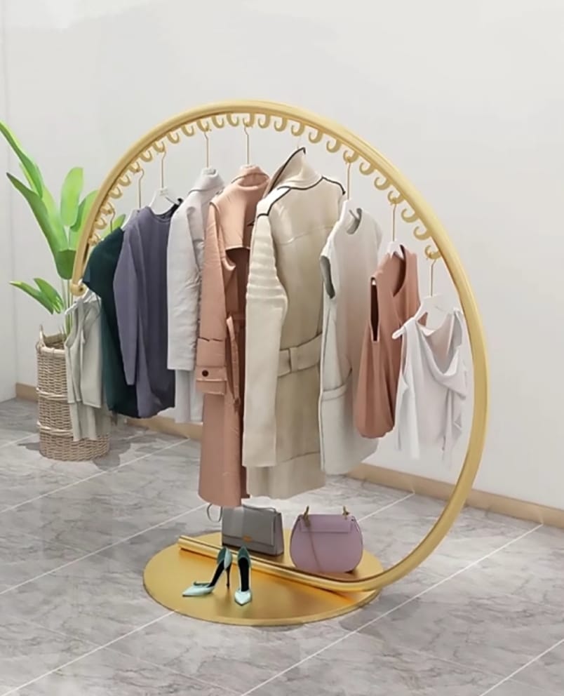 Clothing Display Rack, Curved Metal Clothes Rail, with Lower Shelf, Cr ...